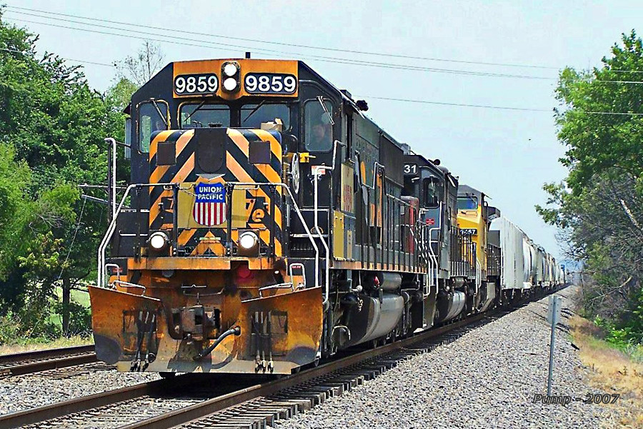 Southbound UP Manifest Train